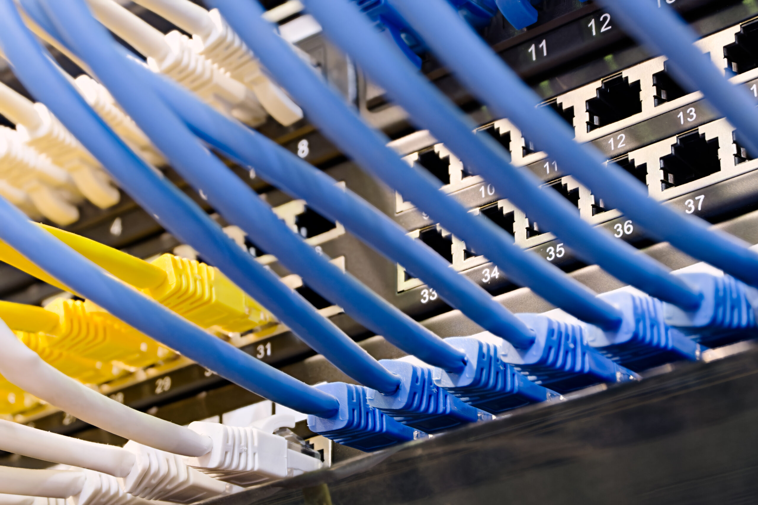 Is Cat6 or Cat6a Better for Commercial Data Cabling in 2026? - AT&G Datanet